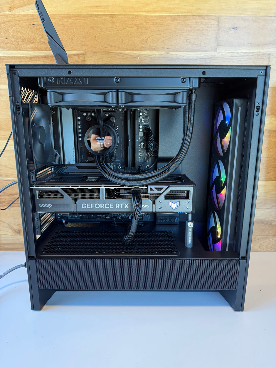 Custom Built Gaming PC | Custom Gaming PC Builder